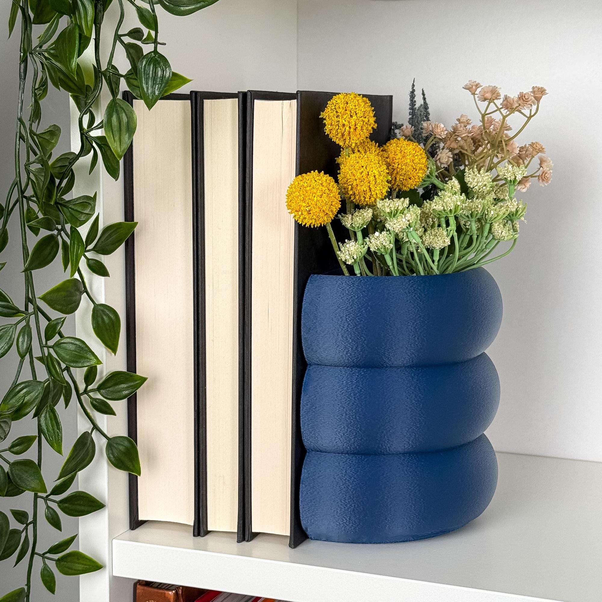 3D Printed Bubble Planter Bookend Set Modern Bookend With Drainage Hole ...