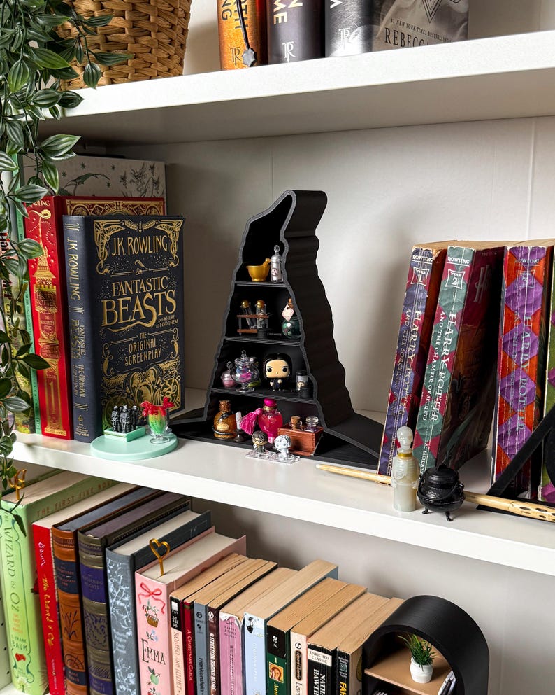Wizard Hat Mini Bookshelf, 3D Printed Book Nook for Figurines - Etsy