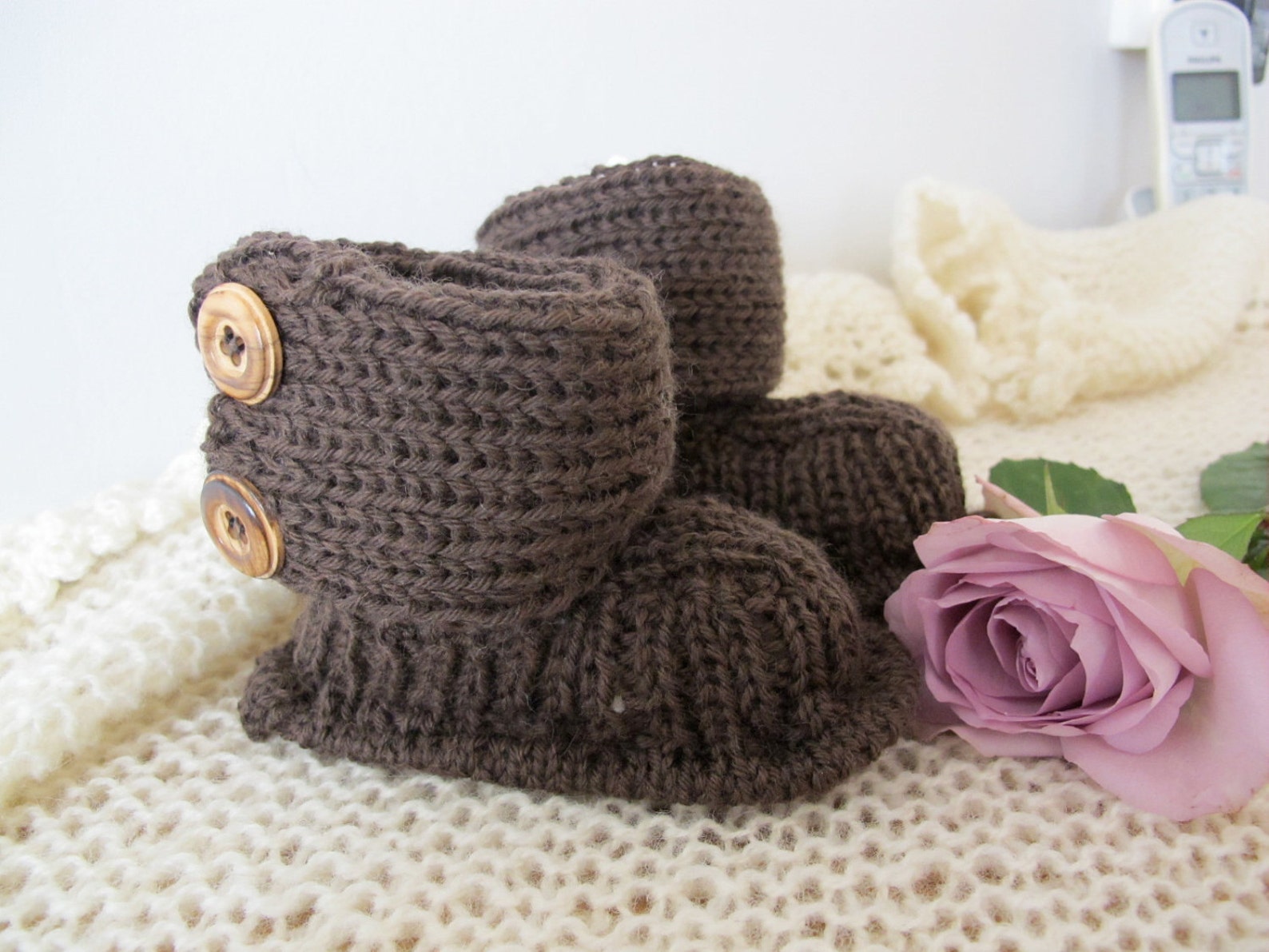 Baby Uggs KNITTING PATTERN in English - Etsy