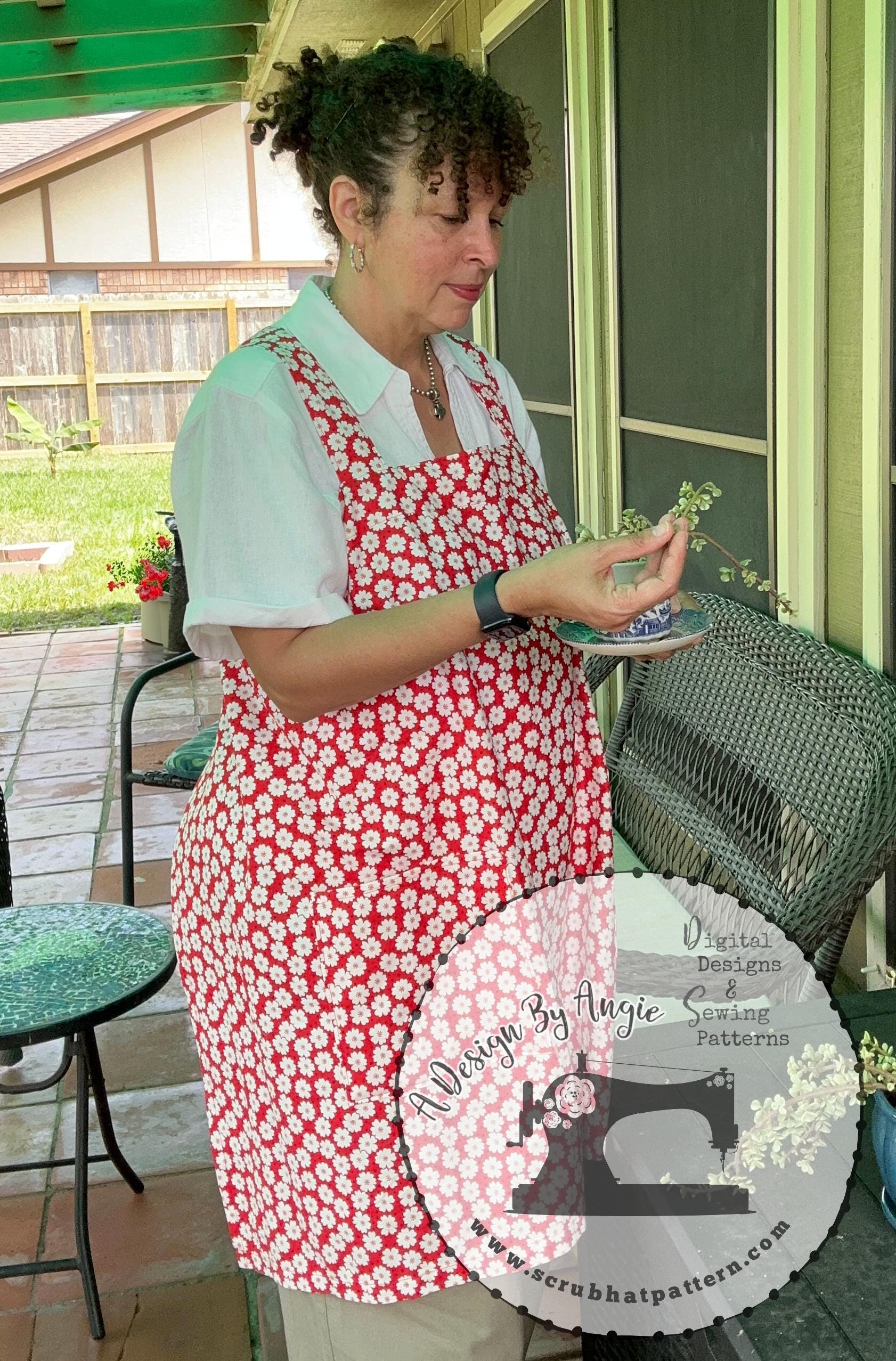 Ellen Crossover Kitchen Apron Sewing Pattern for a Cross Back Coverall ...