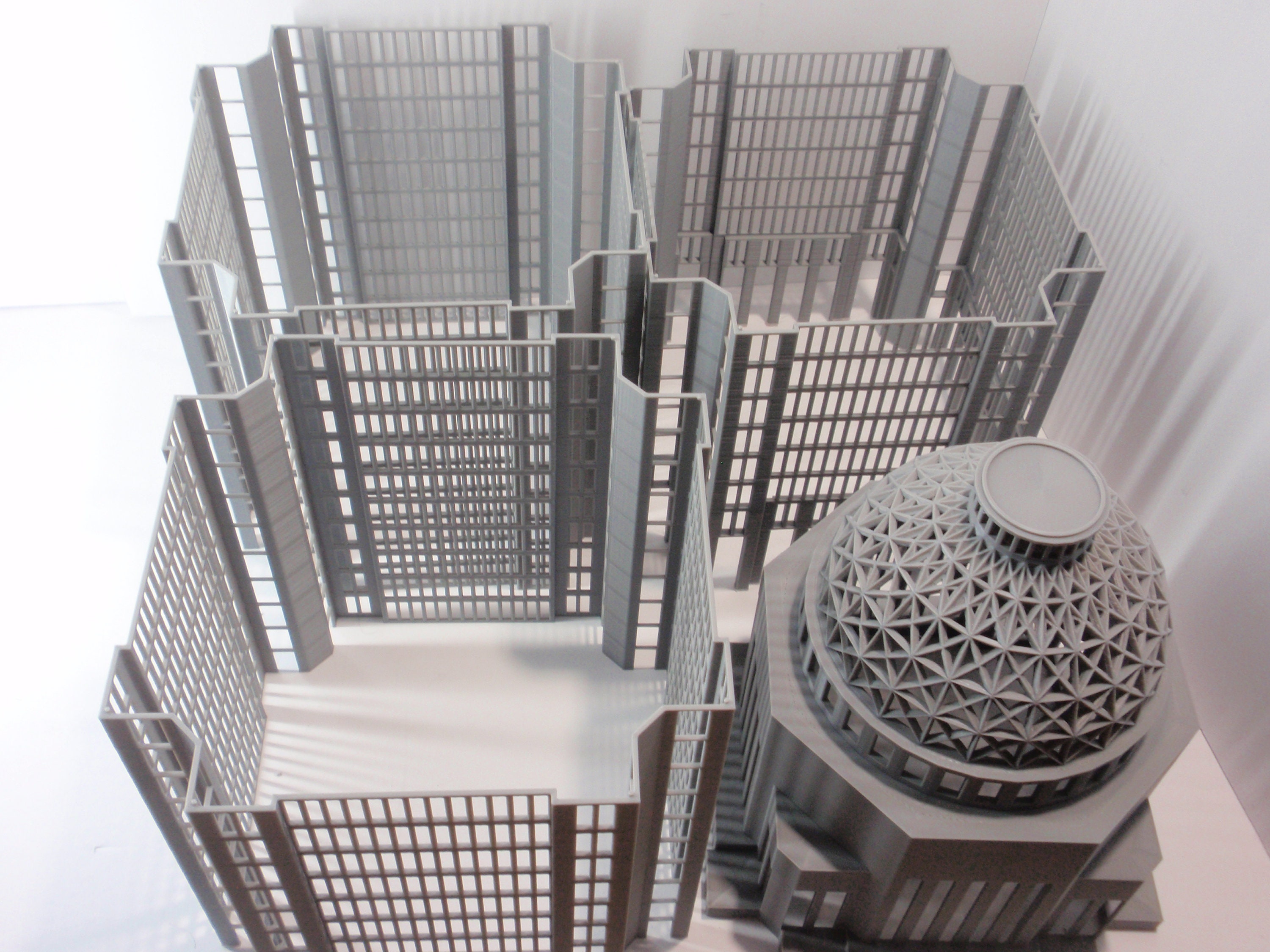 Z, N Scale Skyscraper - Aegon Center Building - 22-32 Inches Tall - Etsy