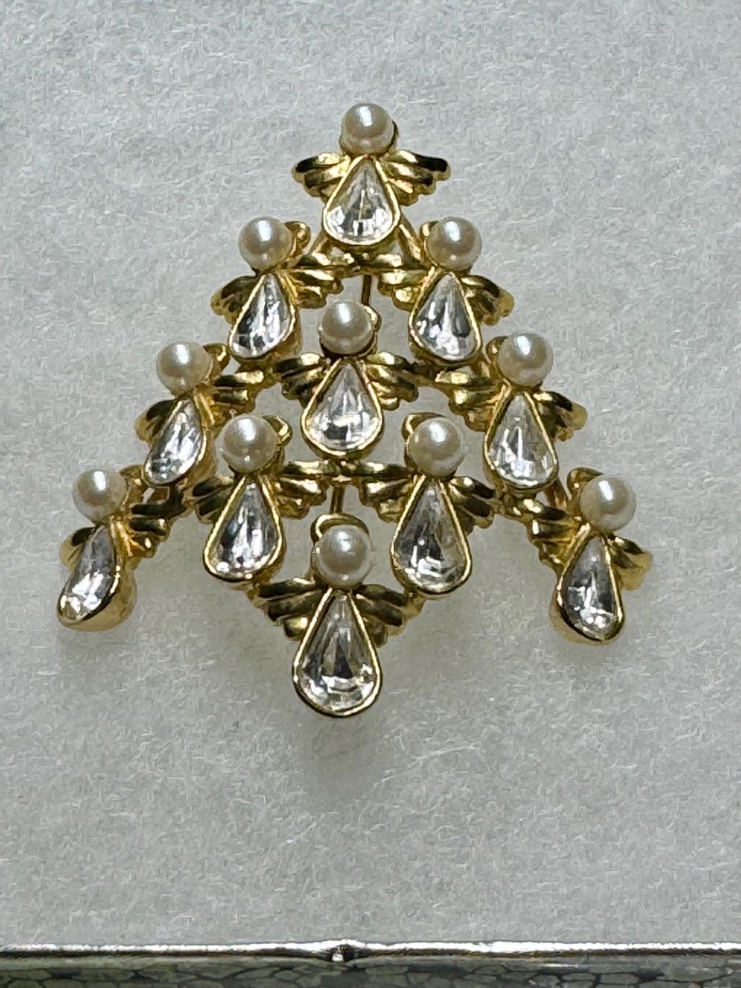 Vintage Butler & Wilson Angel Angels Brooch Faux Pearl Christmas Tree ...