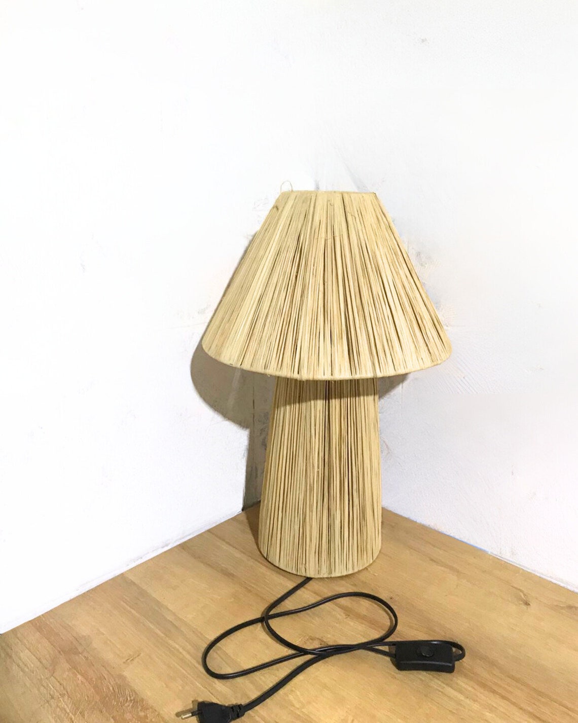 Woven Raffia Table Lamp, Natural Lamp, Handwoven Table Lamp, Raffia ...