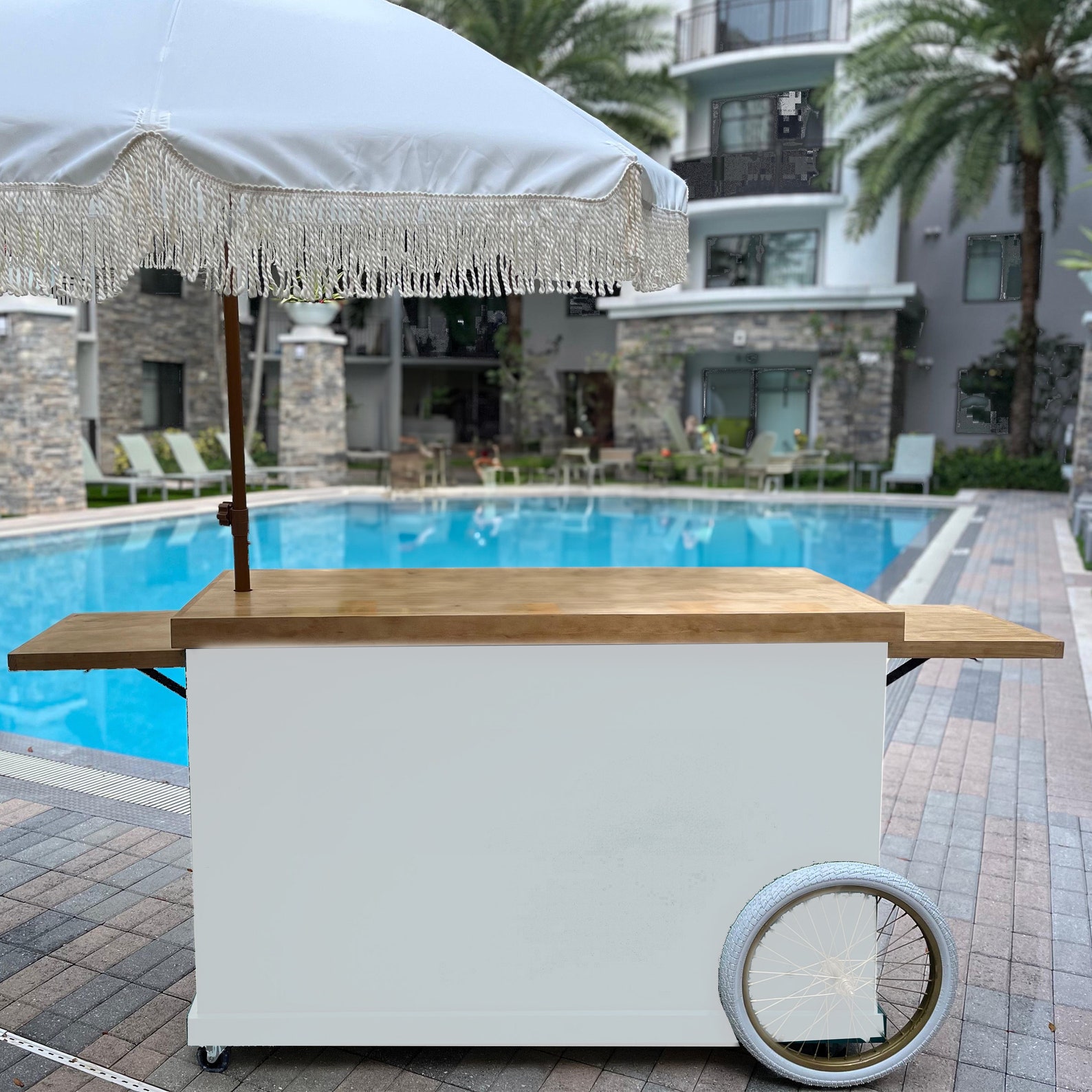 White 5ft Mobile Bar Cart, Beverage Cart, Bar Cart, Mobile Bar ...