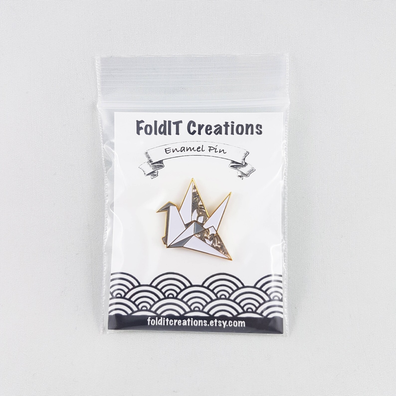 Origami Paper Crane Soft Enamel Pin,enamel Pin,origami Jewelry,paper ...