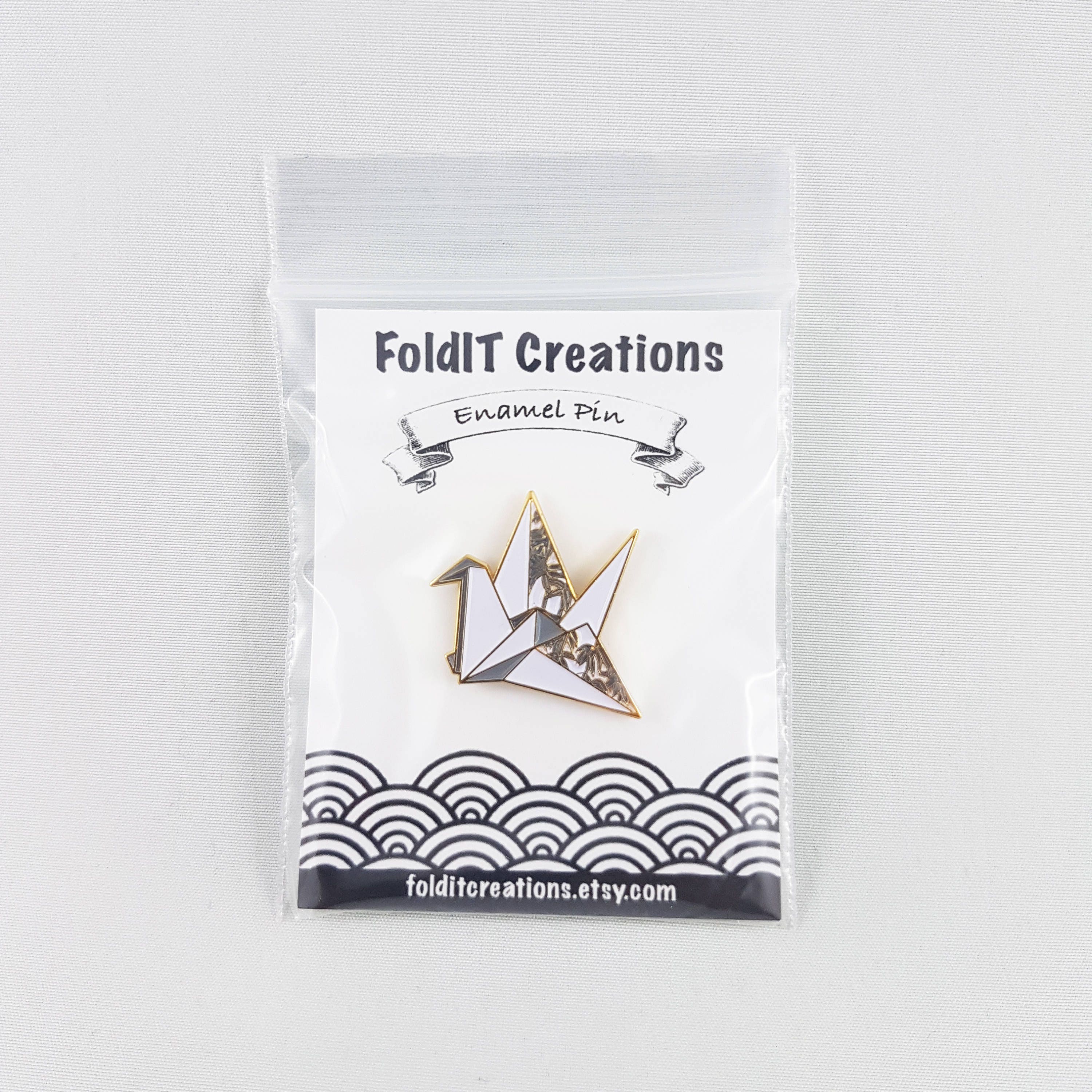 Origami Paper Crane Soft Enamel Pin,enamel Pin,origami Jewelry,paper ...