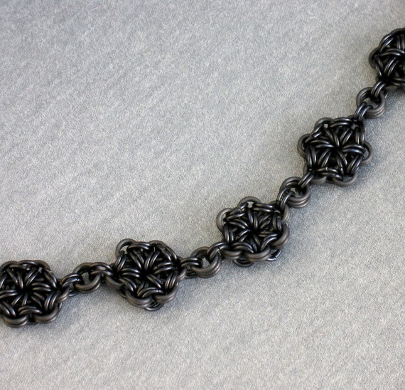 Black Daisy Chainmail Choker | Etsy