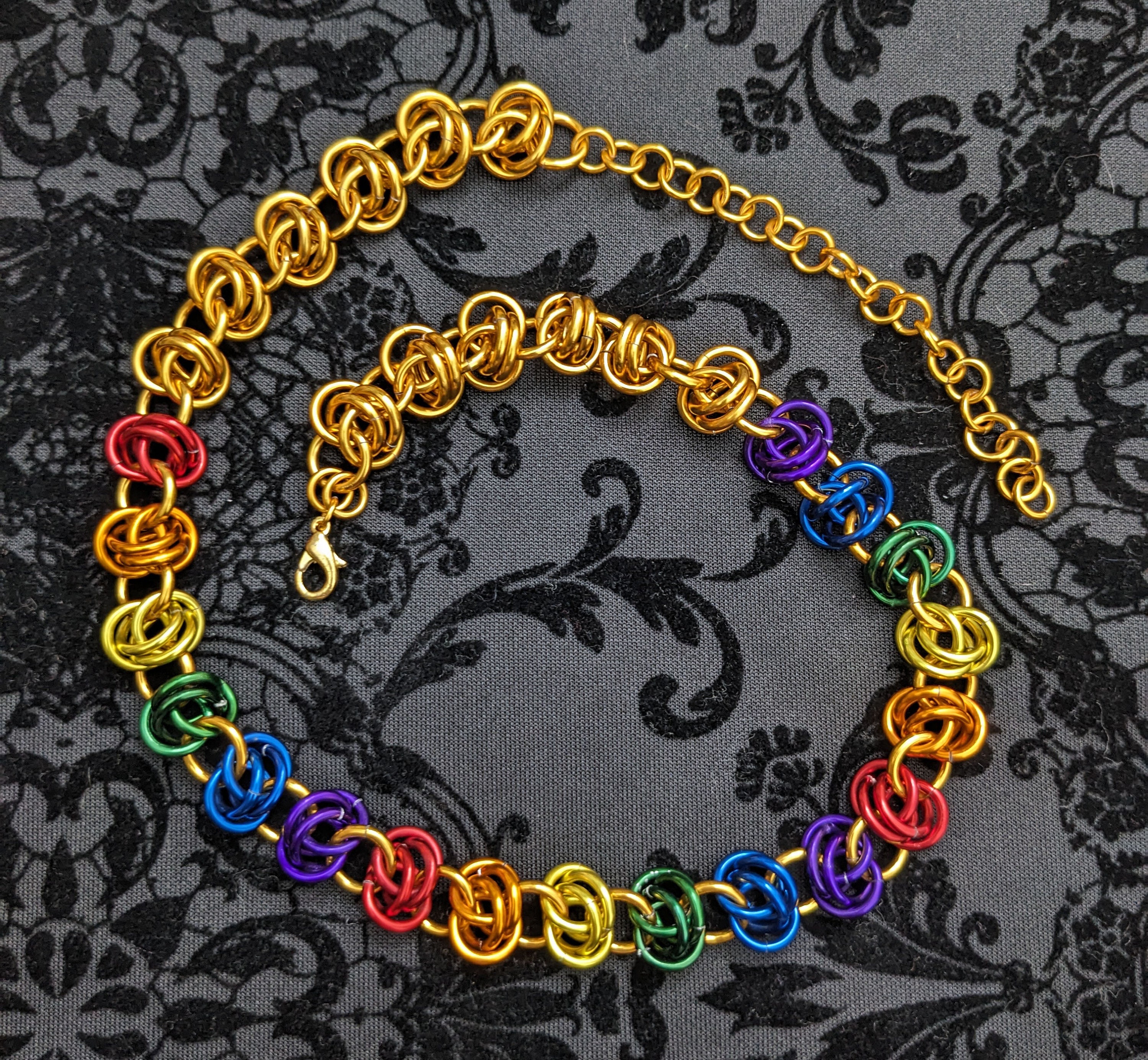 Rainbow Pride Barrel Weave Chainmail Necklace - Etsy