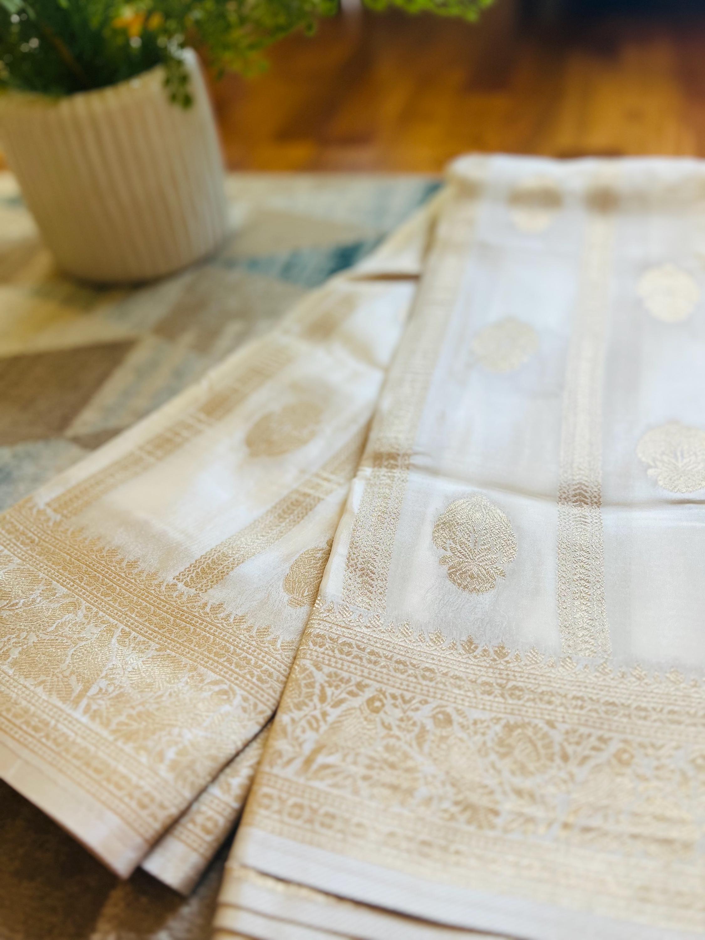 Offwhite Saree With Golden Jari Work. - Etsy