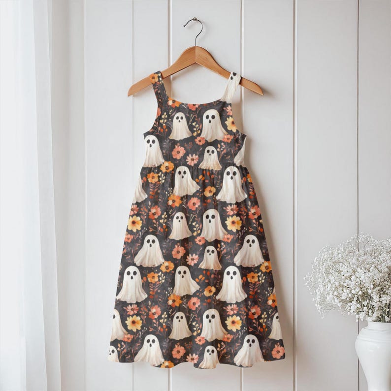 Halloween Ghost Floral Seamless Pattern, Spooky Cute Autumn Digital ...