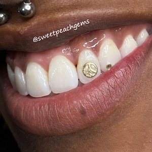 Peace Sign 18k Gold Tooth Charm - Etsy