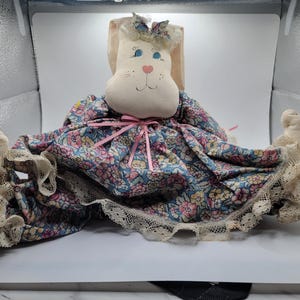 A Very Vintage Stuffed Bunny Rabbit in a Pretty Dress! - Etsy