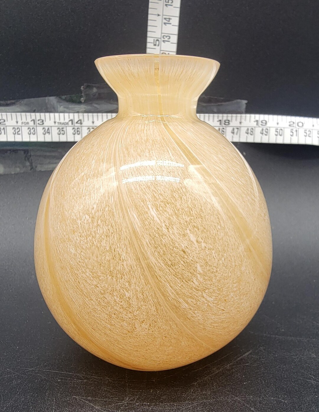 Vintage MCM Italian Italy Maestro Vetrai Murano Glass Light Yellow Vase ...