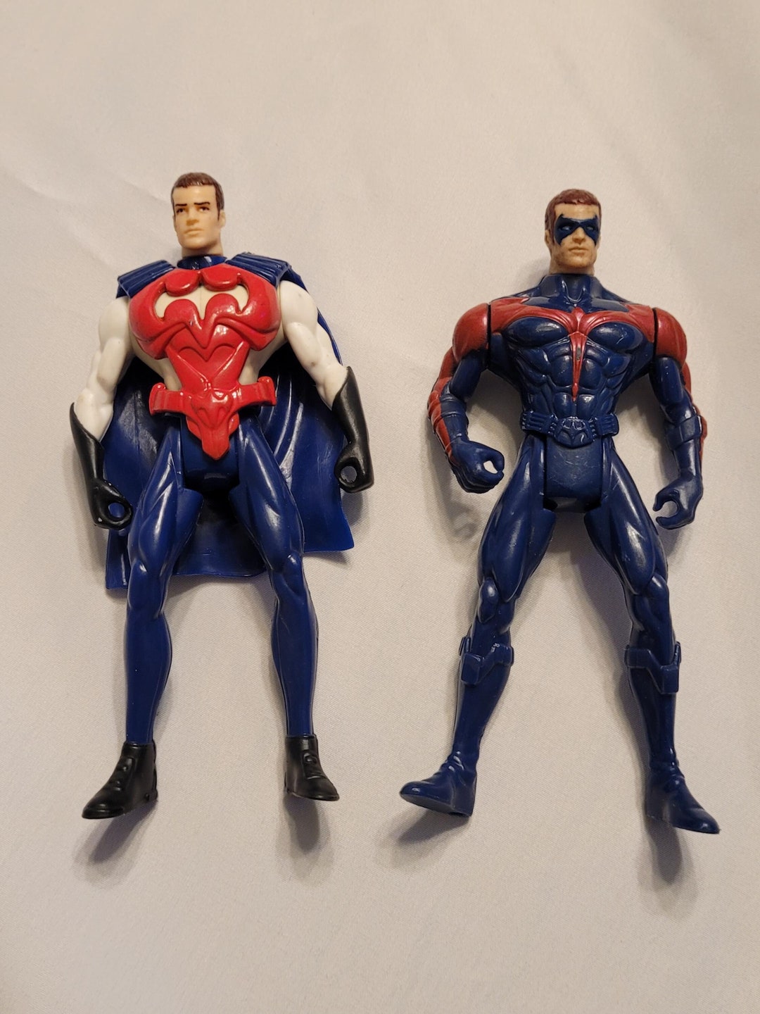 Lot 2 Vintage 1990s DC Comics Robin Sold as Pictured No Additional ...
