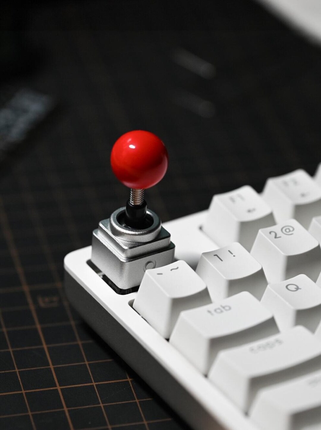 Classic Retro Keycaps Good Luck Rocker K20 Metal Personalized Keycaps ...