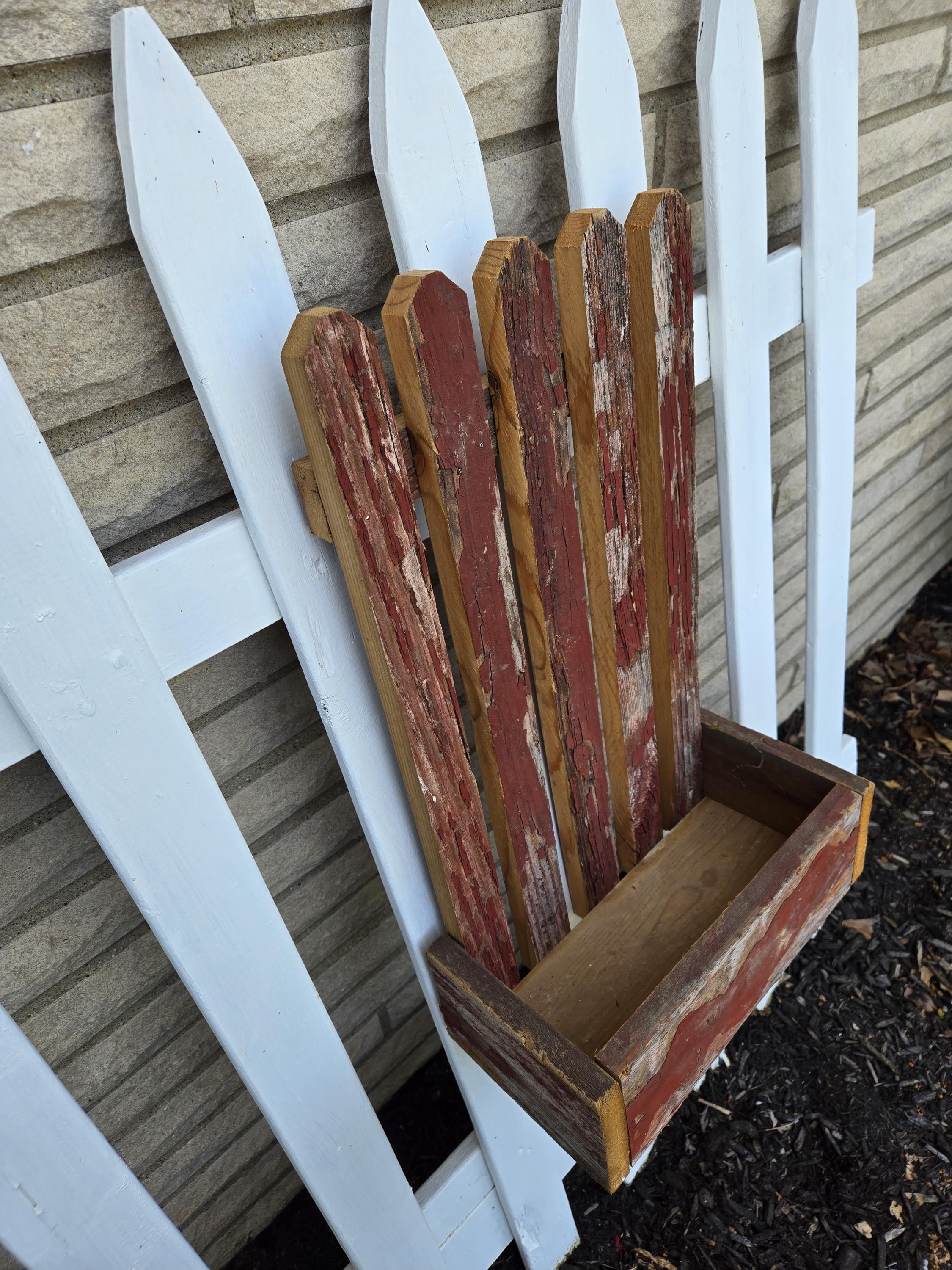 Amish Country Collectible Handmade Home and Garden Barn Wood Picket ...
