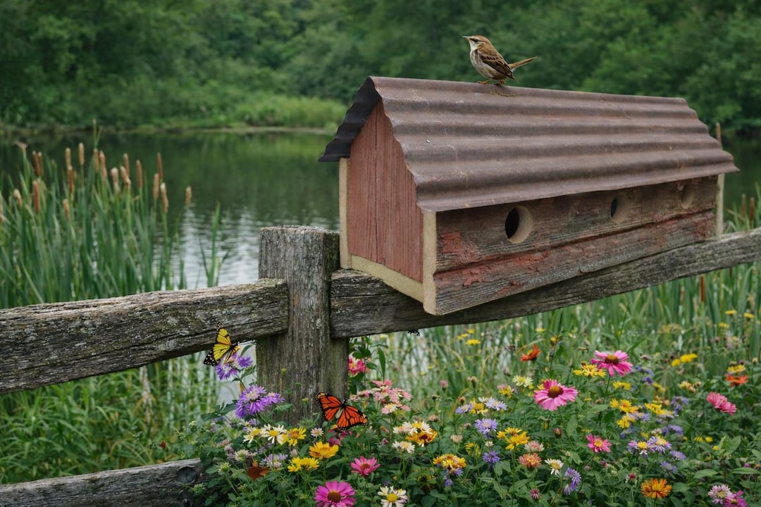 Rustic Amish-crafted 3-hole Birdhouse: Reclaimed Barn Wood & Tin Roof ...