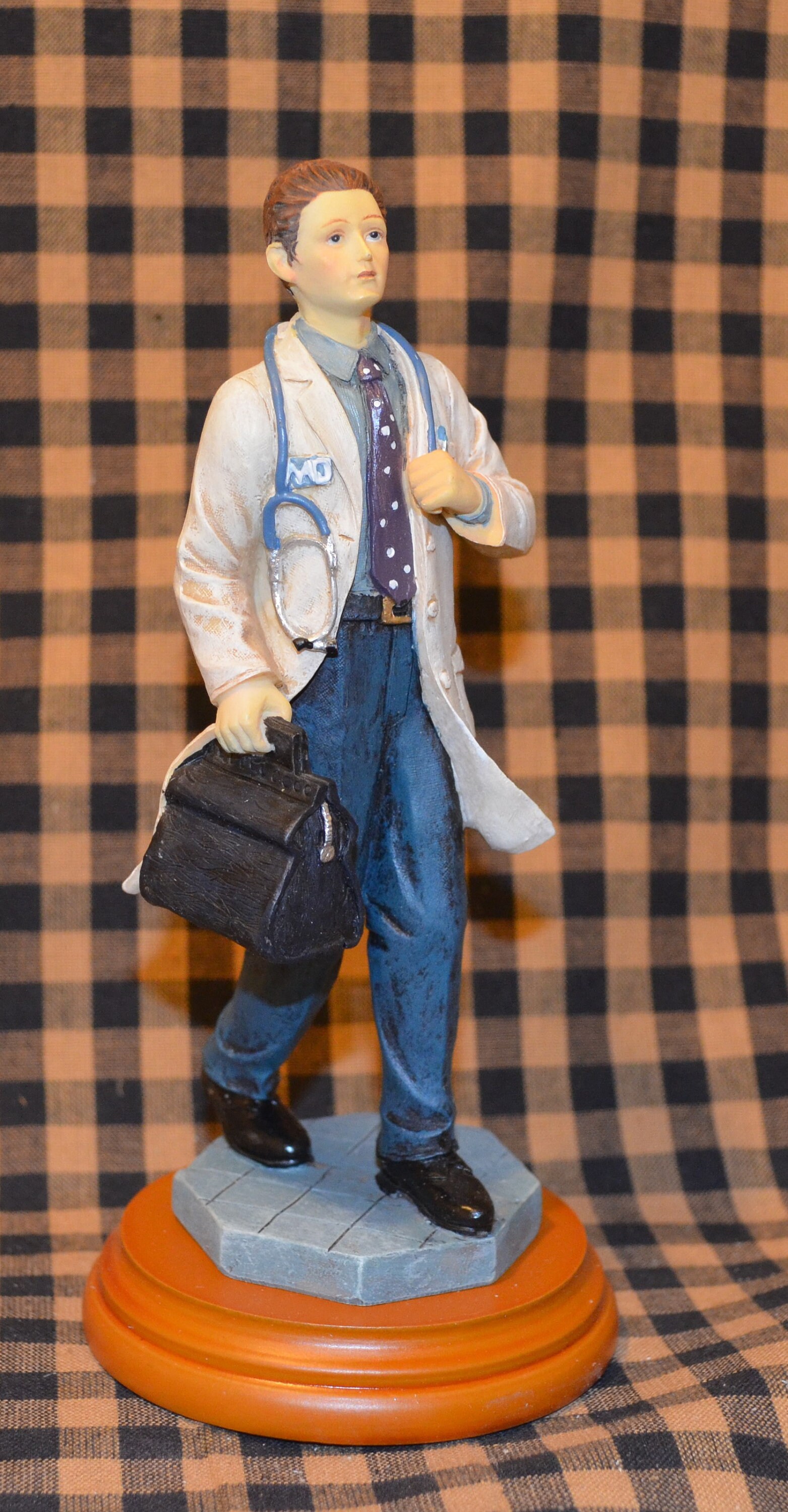 Doctor Holding Medical Bag 3D Resin Decorative Figurine - Etsy