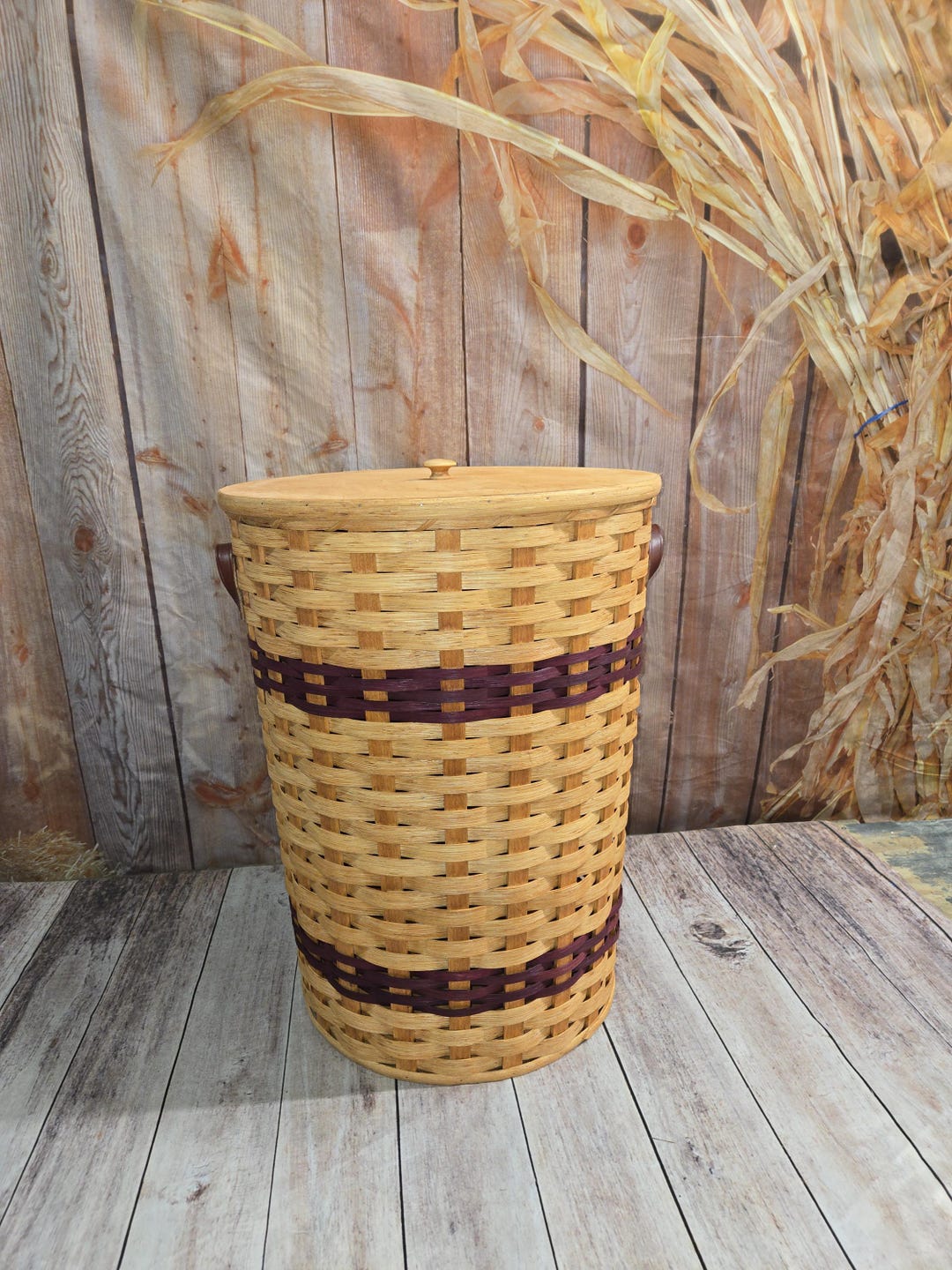 Oversized Amish-made Rustic Round Bathroom Hamper Basket With Wooden ...