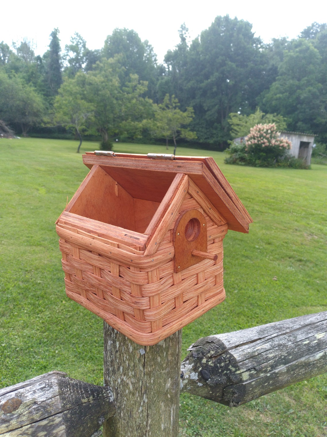 Amish Hand Crafted Woven Bird House With Hinged Wooden Roof - Etsy