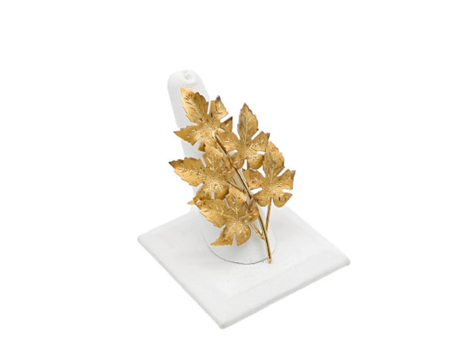 Vintage Charles Reis Co. 12K Yellow Gold Filled Maple Leaf - Etsy