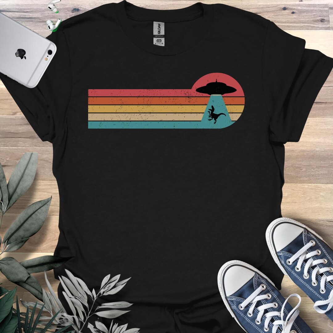 Retro Alien Abduction T-shirt: Dinosaur Raptor Sci-fi Tee - Etsy