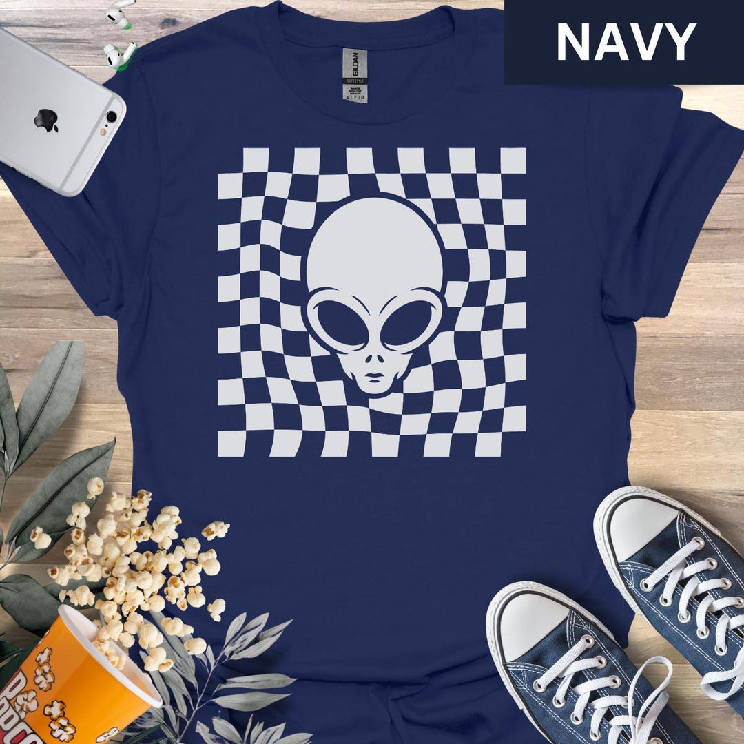 Alien Checkered Shirt, Aliens Cryptid Tee, Space Ufo S T-shirt, Alien ...