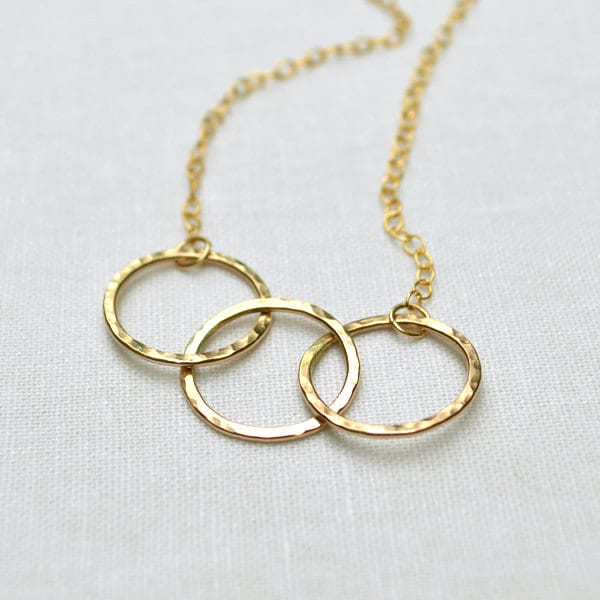 3 Infinity Circle Necklace - Etsy