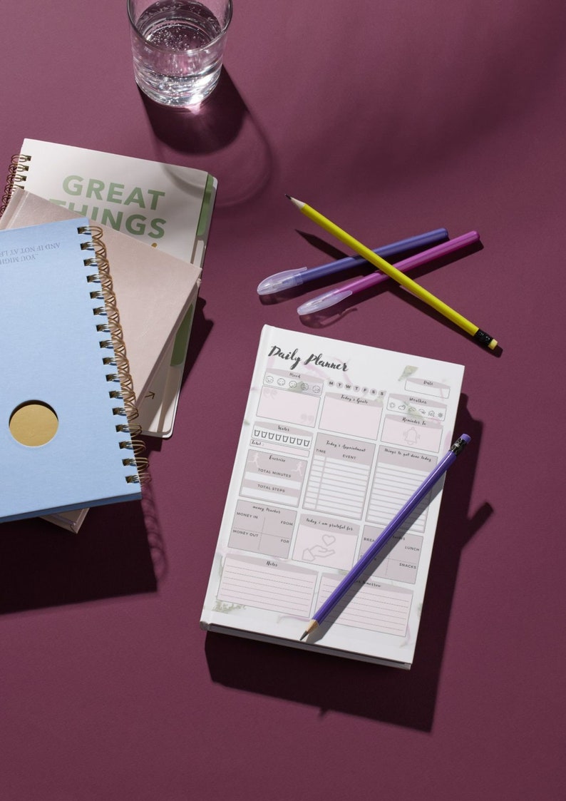 Daily Planner | Floral Daily Planner | Portrait - Etsy