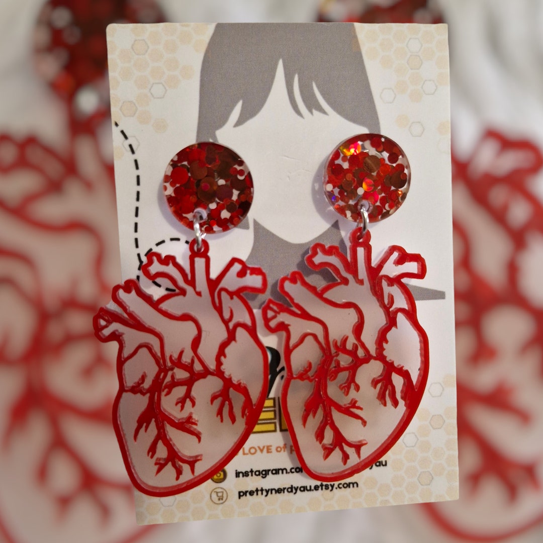 CARDIAC ARREST Anatomical Heart Model With Four Chamber Detail Quirky ...
