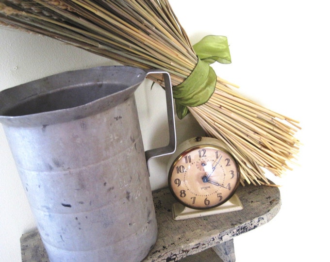 Farmhouse Chic Vintage Industrial Metal Pitcher - Etsy