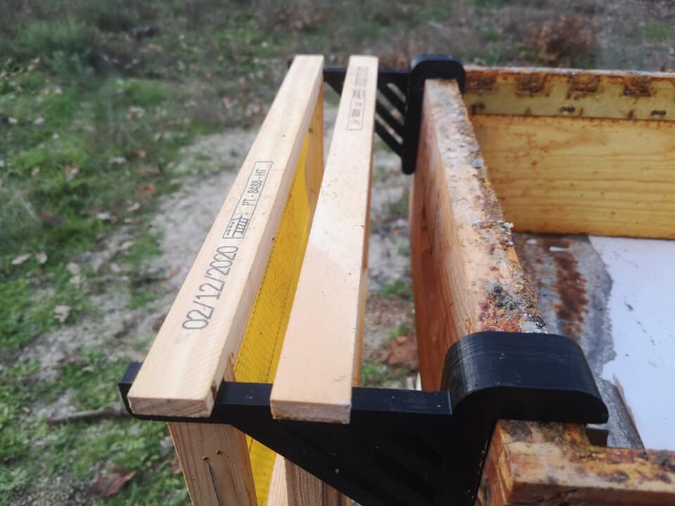 Bee Hive Frame Holder - Etsy