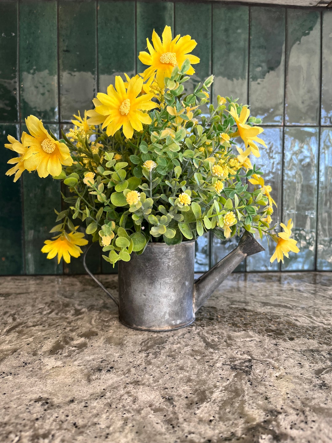 Rustic Daisy Flower Arrangement, Country Yellow Green Centerpiece ...