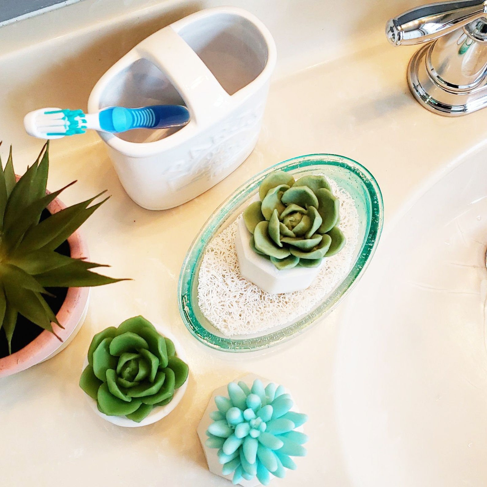 Bathroom Decor / Succulent Soap / Farmhouse Bathroom / Handmade Soap ...