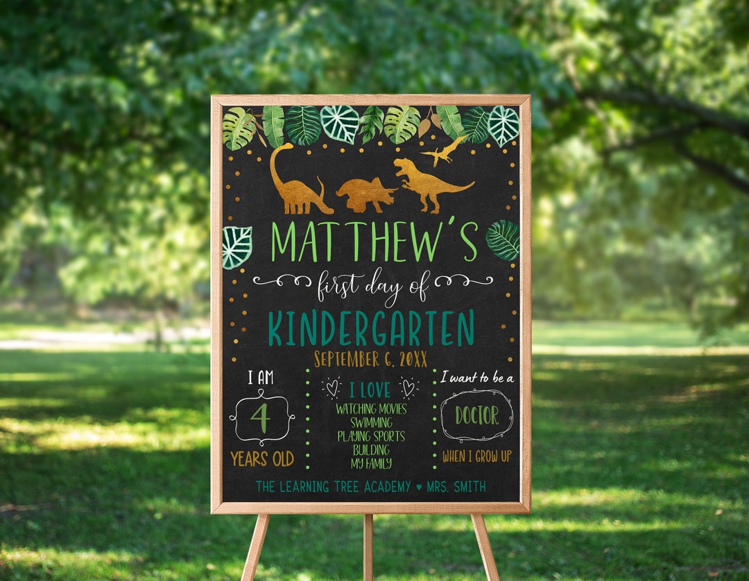 Editable Dinosaur First Day of Kindergarten Sign First Day of School ...