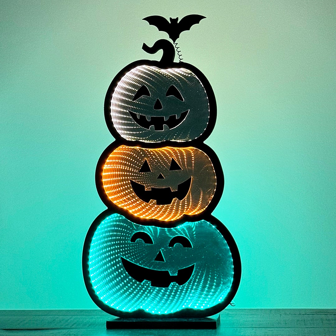 3 Stacked Pumpkins Infinity Mirror Light - Halloween LED Decor, USB ...