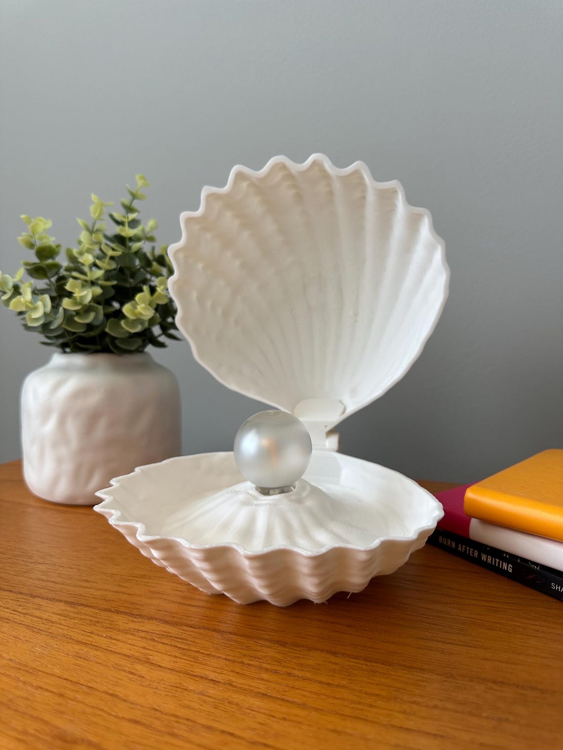 Glowing Sea Shell Lamp – Pearl Bulb Night Light With Open/close Shell ...
