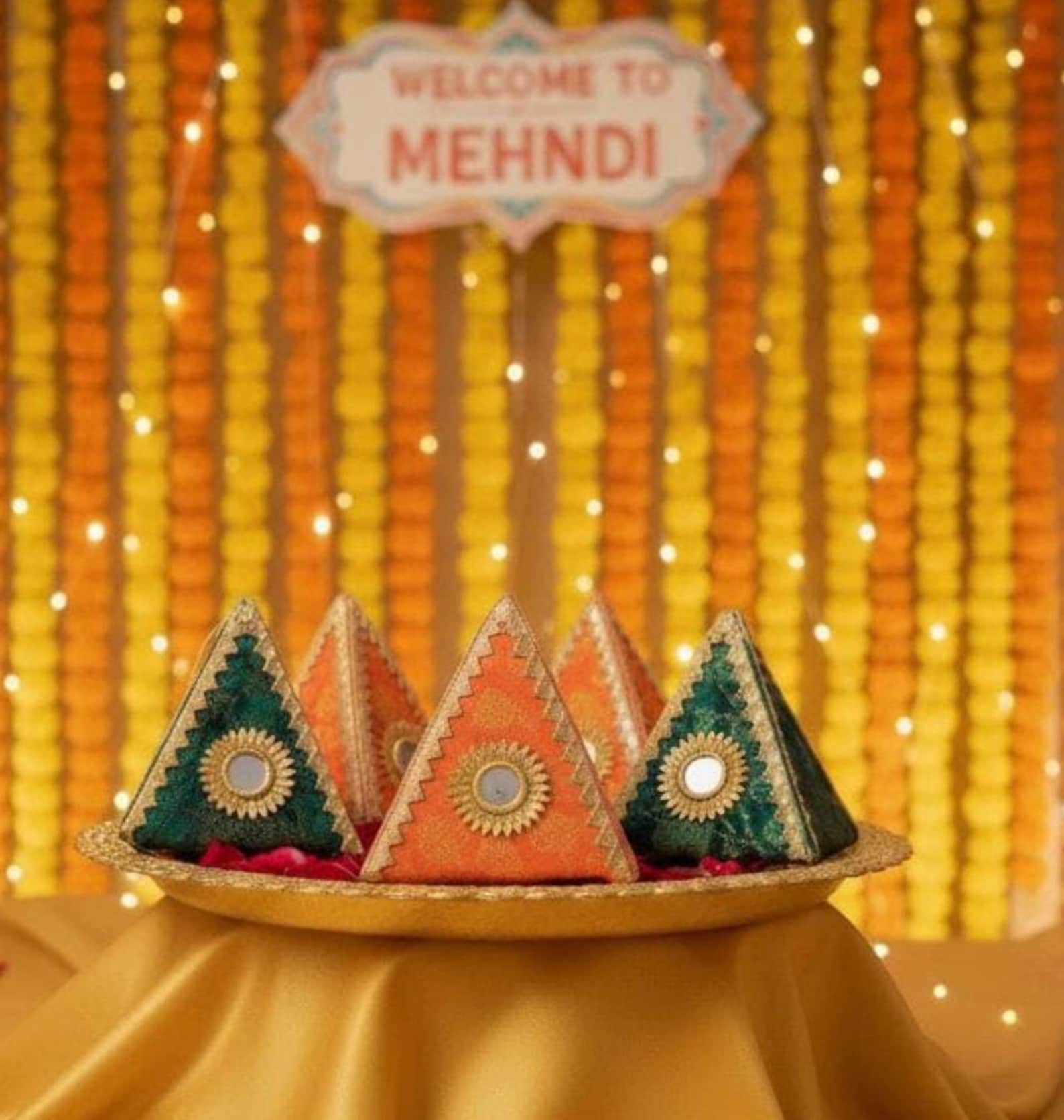 Triangle Foldable Mehendi Party Favor, Desi Wedding Keepsakes, Dholki ...