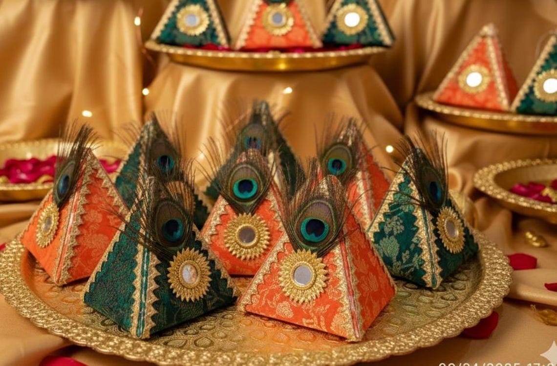 Triangle Foldable Mehendi Party Favor, Desi Wedding Keepsakes, Dholki ...