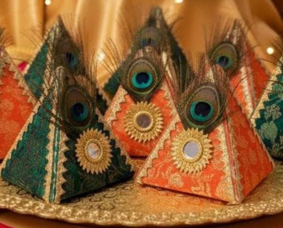Triangle Foldable Mehendi Party Favor, Desi Wedding Keepsakes, Dholki ...