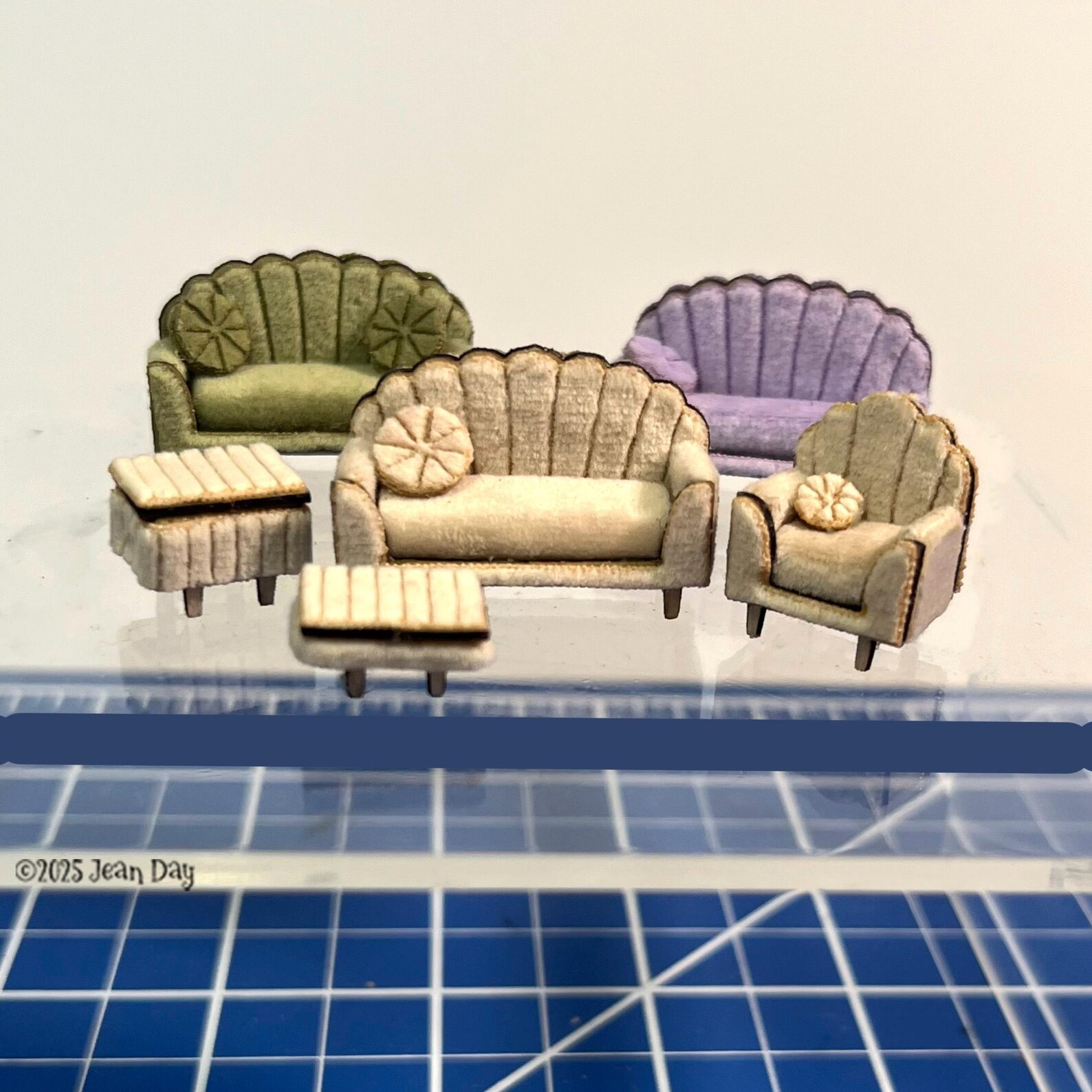 KIT Shell Tufted Sofa Kit, Laser Cut and Engraved, Quarter Scale 1:48 ...