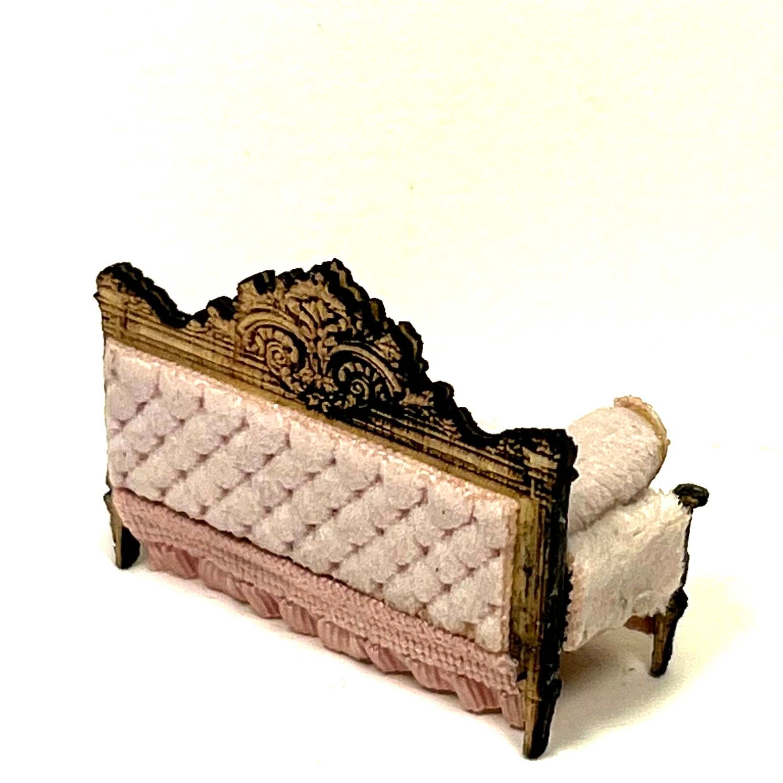 KIT Tufted Rococo Daybed or Sofa Kit, Laser Cut and Engraved Quarter ...