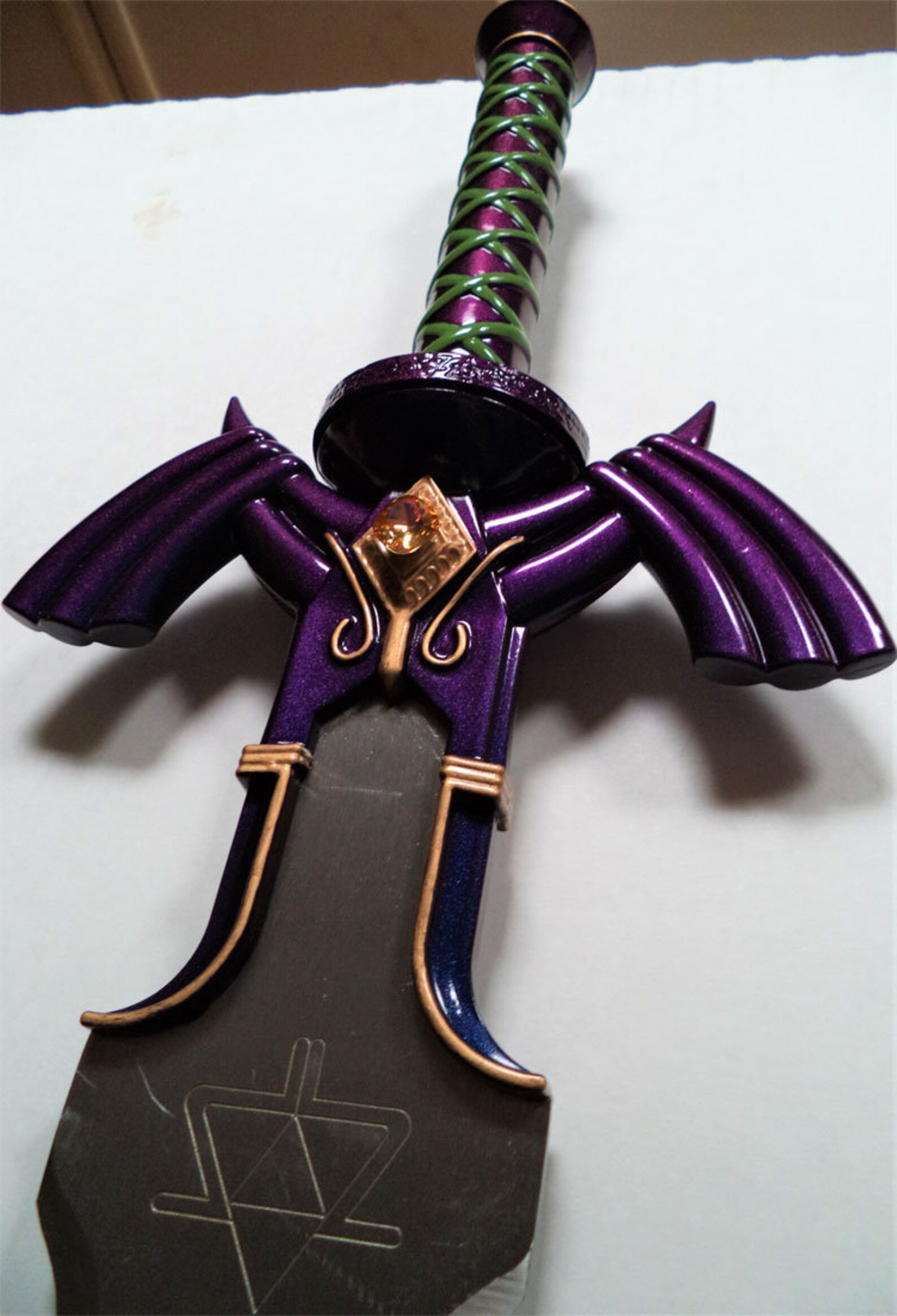 Custom Loz Link's Master Sword, Leather Sheath, & Hylian Shield - Etsy