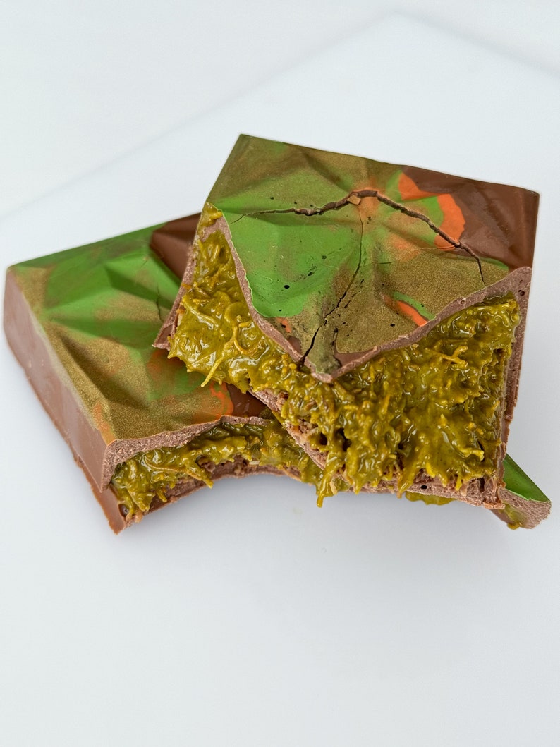Pistachio Kataifi Chocolate Bar Dubai Inspired Extra Thick Viral Dubai Chocolate Bar, High ...