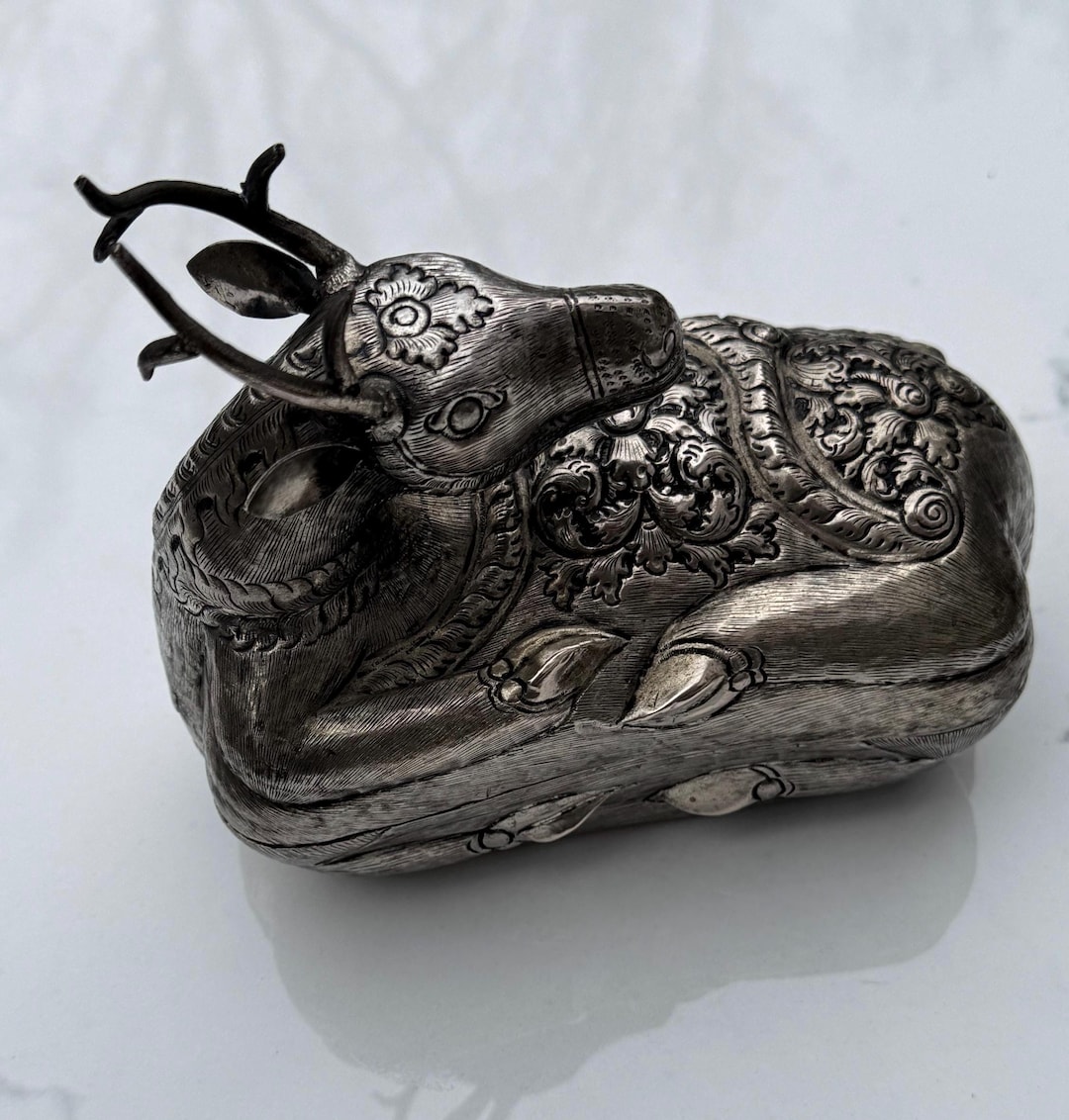 Antique Stag Solid Silver Covered Box (303 Grams) - Etsy