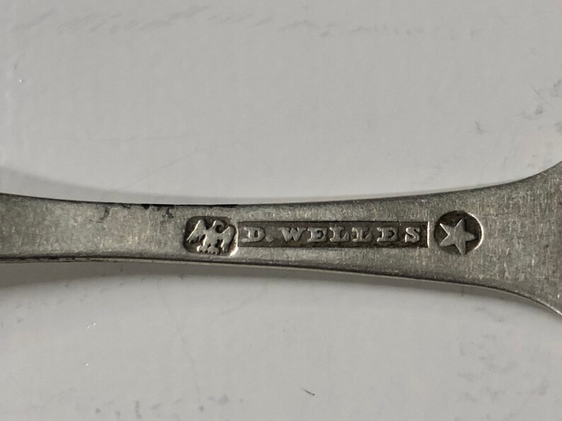 Ca 1840 'hartford Eagle' Fiddleback Coin Silver Spoon - Etsy