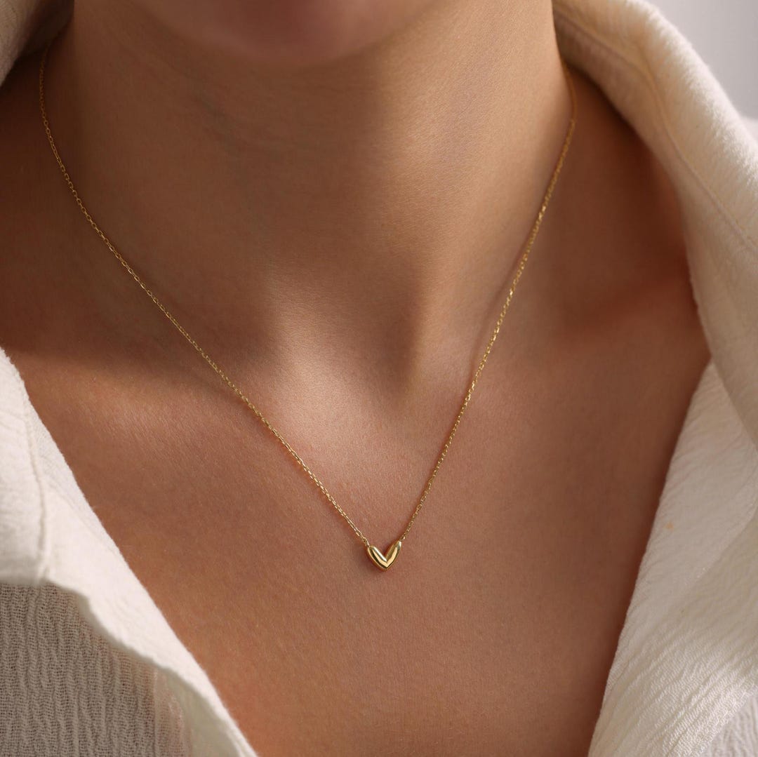 Solid Gold Tiny Heart Necklace, Dainty 14K Gold Heart Necklace, Love ...