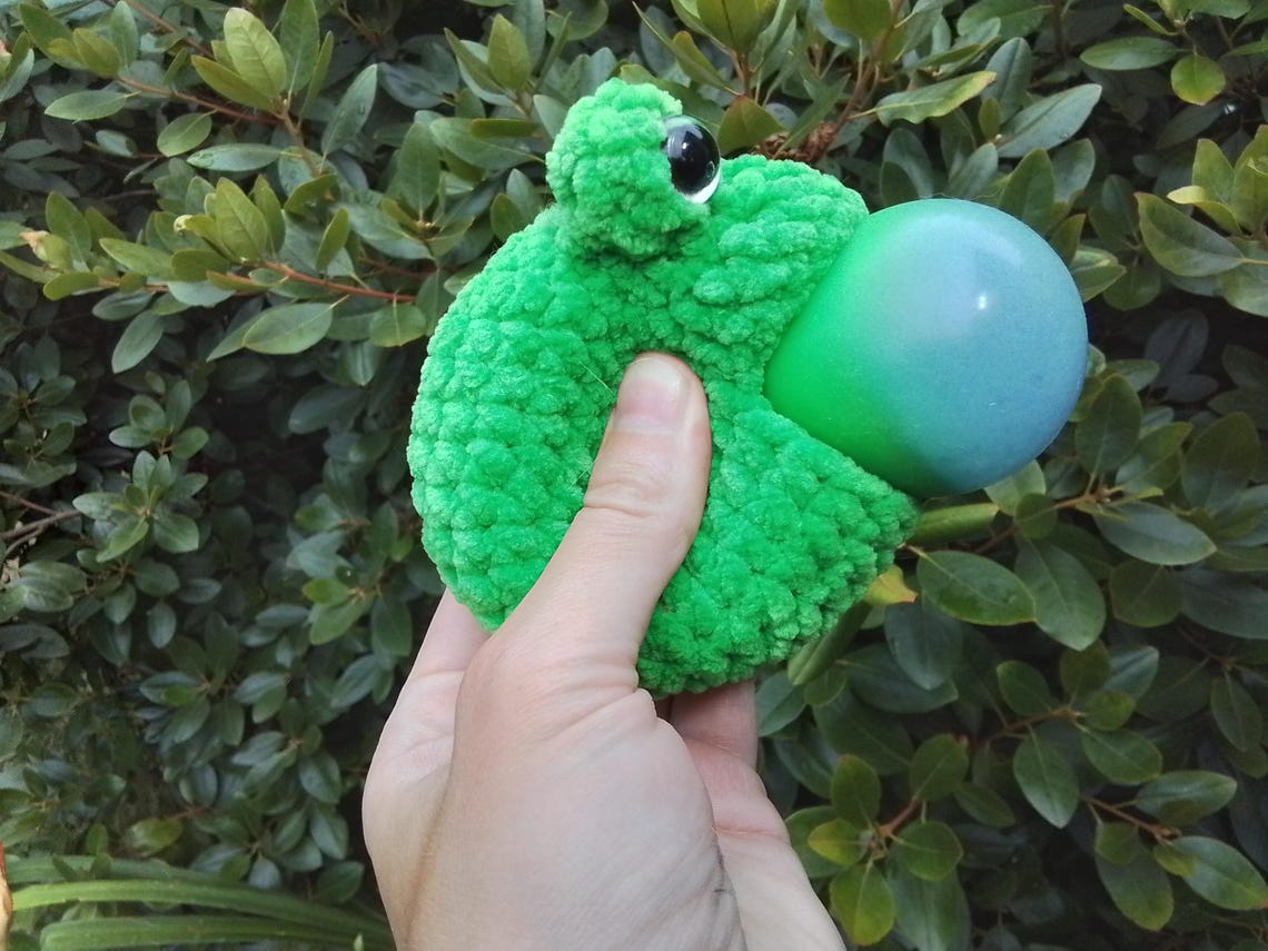 Crochet Amigurumi Pop Out Stress Ball Frog - Etsy