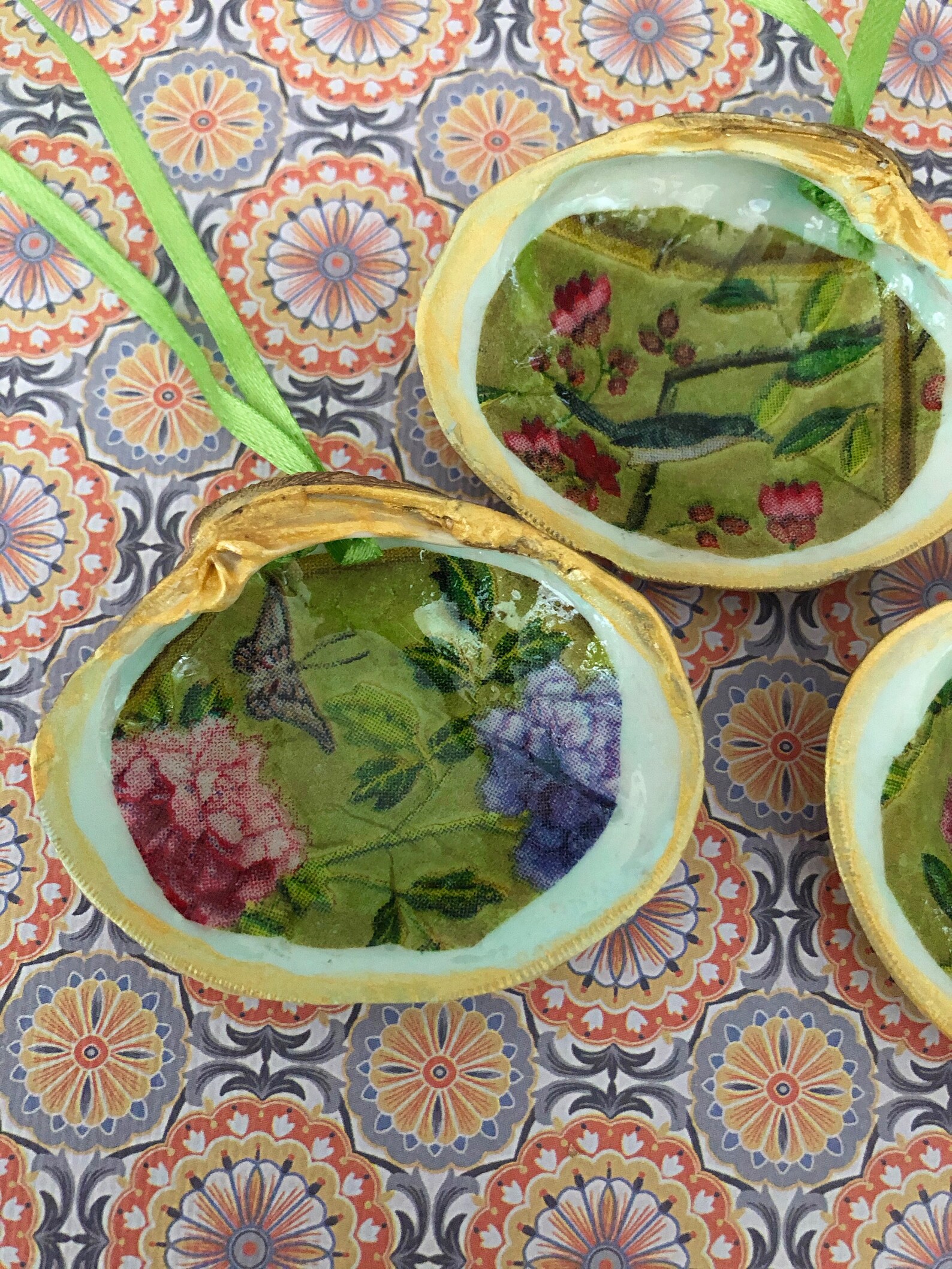 Clam Shell Ornament Sets With Satin Ribbon - Etsy