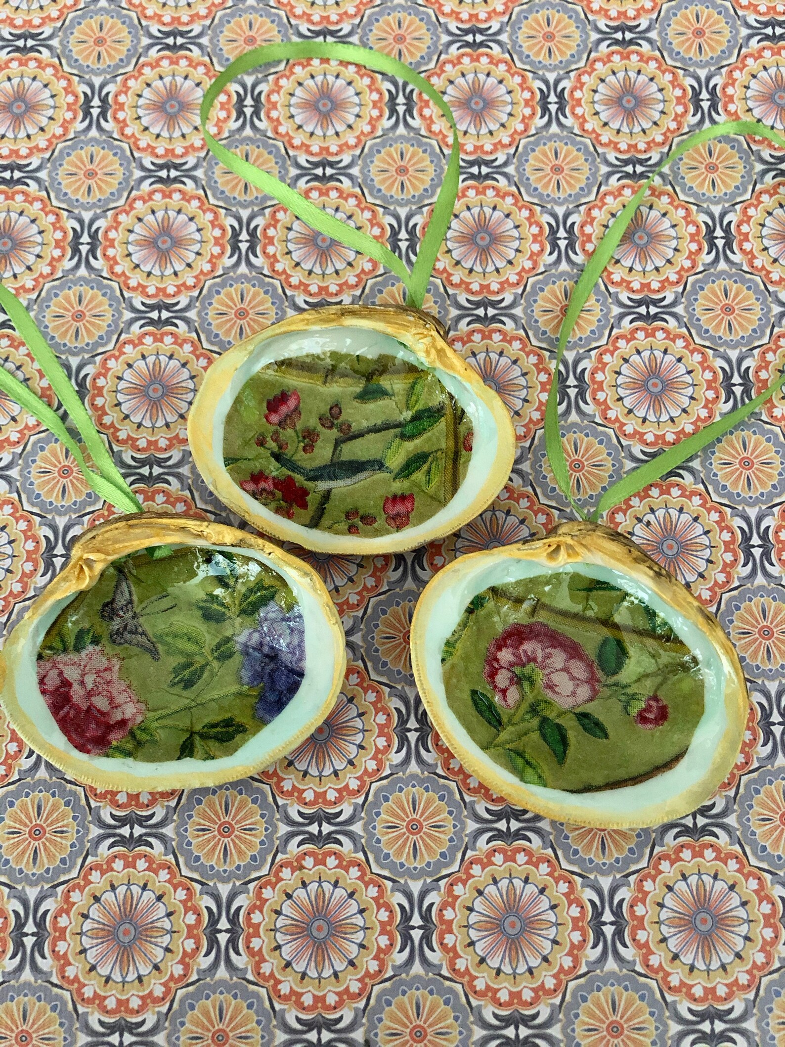 Clam Shell Ornament Sets With Satin Ribbon - Etsy